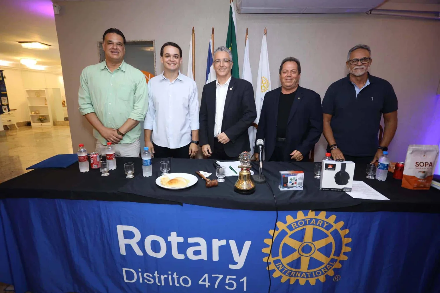 Rotary em ação - Folha Vitória